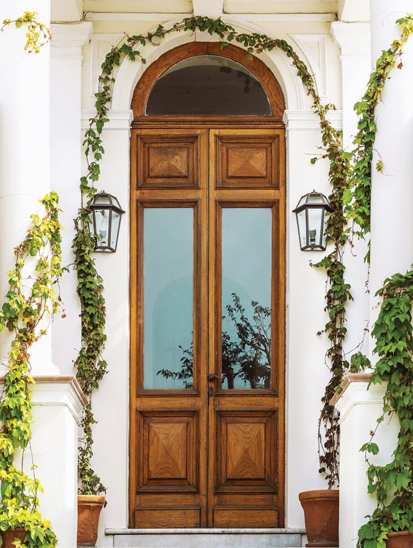 Note Card - Beautiful Wooden Door with Ivy | Markful